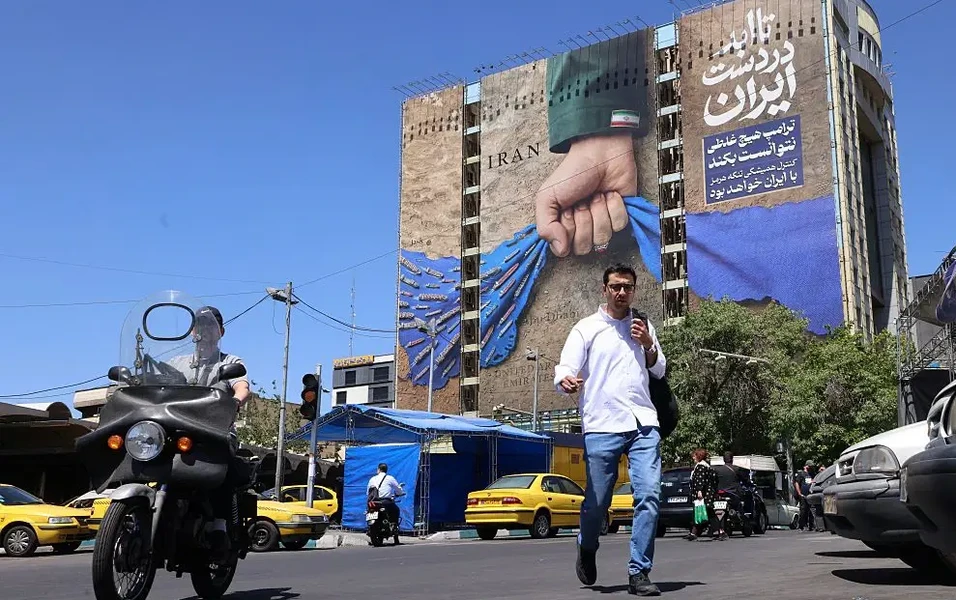 Iran halts ceasefire talks as inflation hits WWII levels