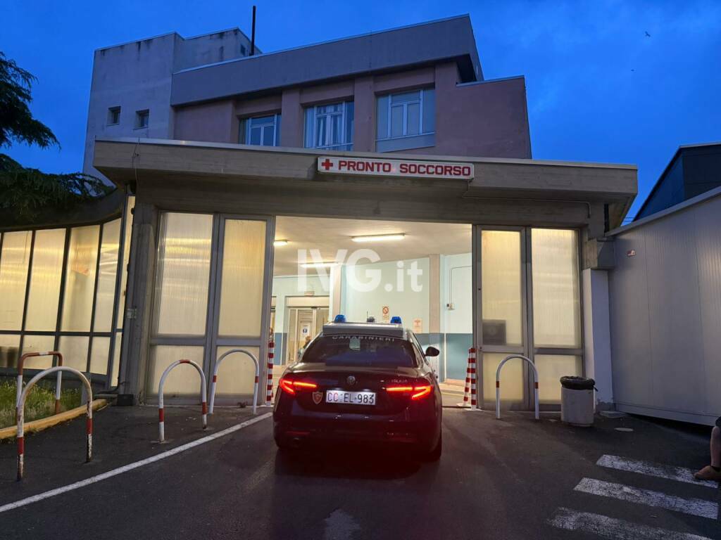 Ruba le chiavi di un’ambulanza al pronto soccorso di Savona ...