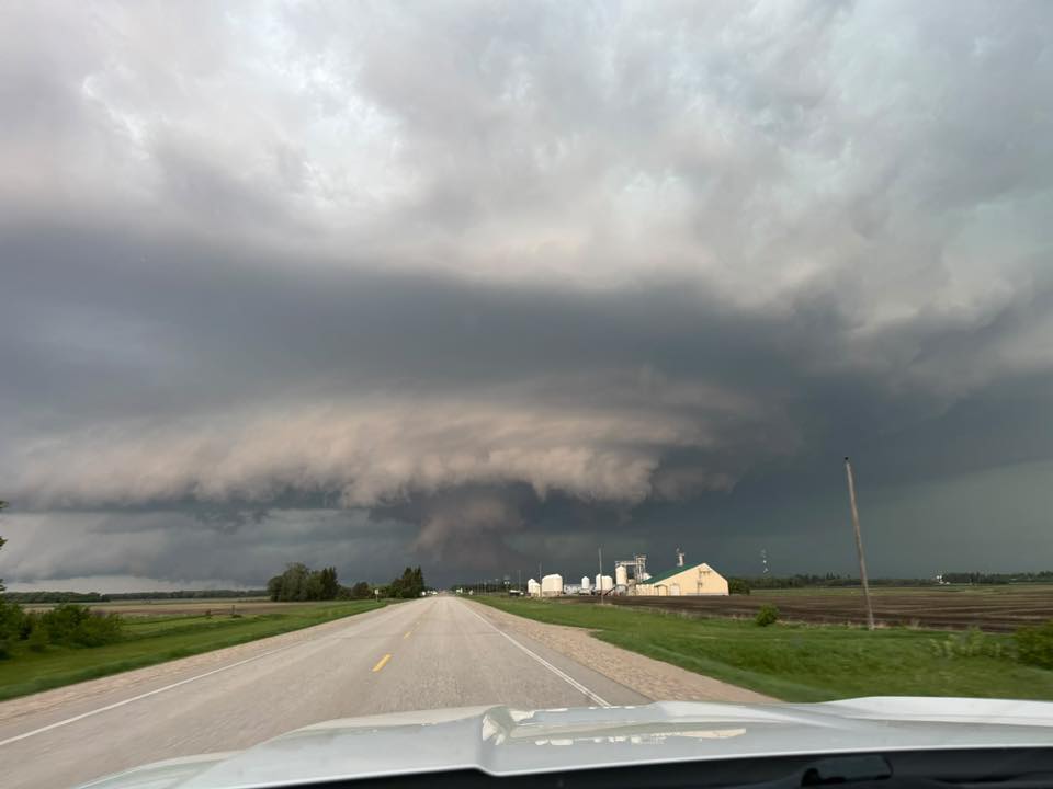 Environment Canada confirms at least 3 tornadoes touched down in ...