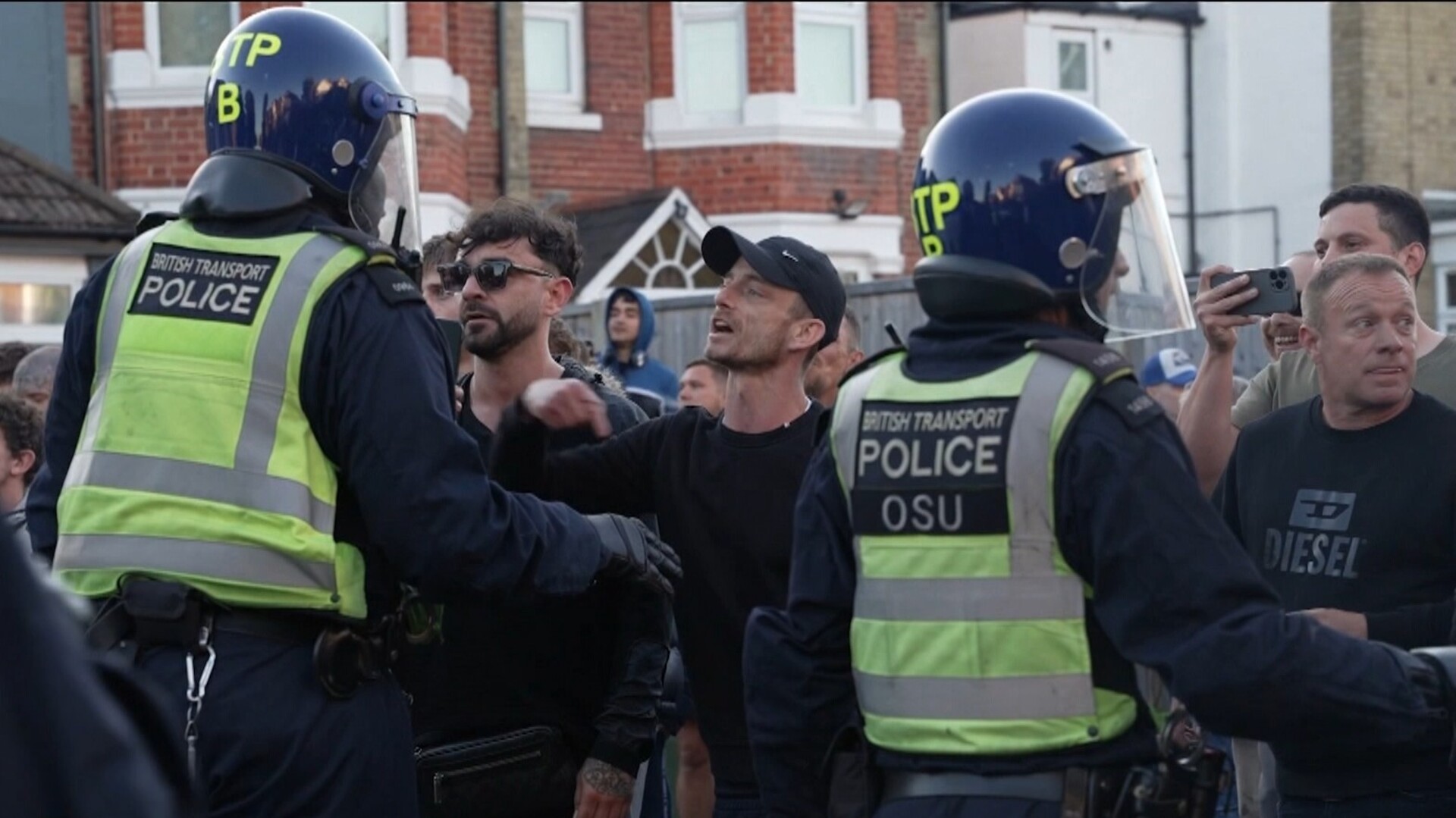 Protests erupt in Southampton following the death of handcuffed teenager