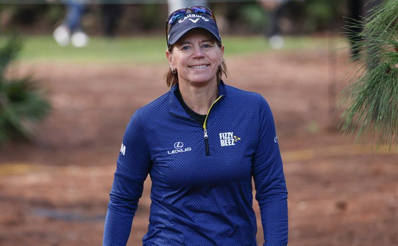 Ko downplays chance to pass Sorenstam on money list
