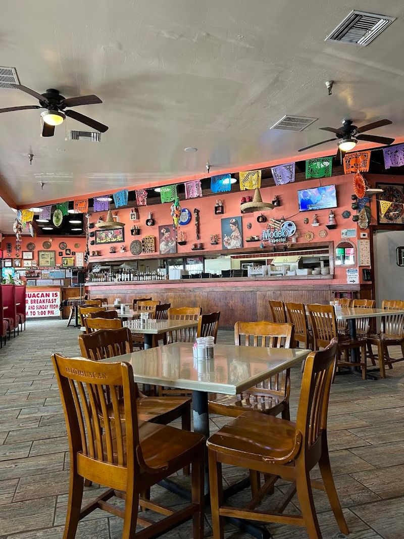 This Texas restaurant serves homemade flour tortillas so good they ...
