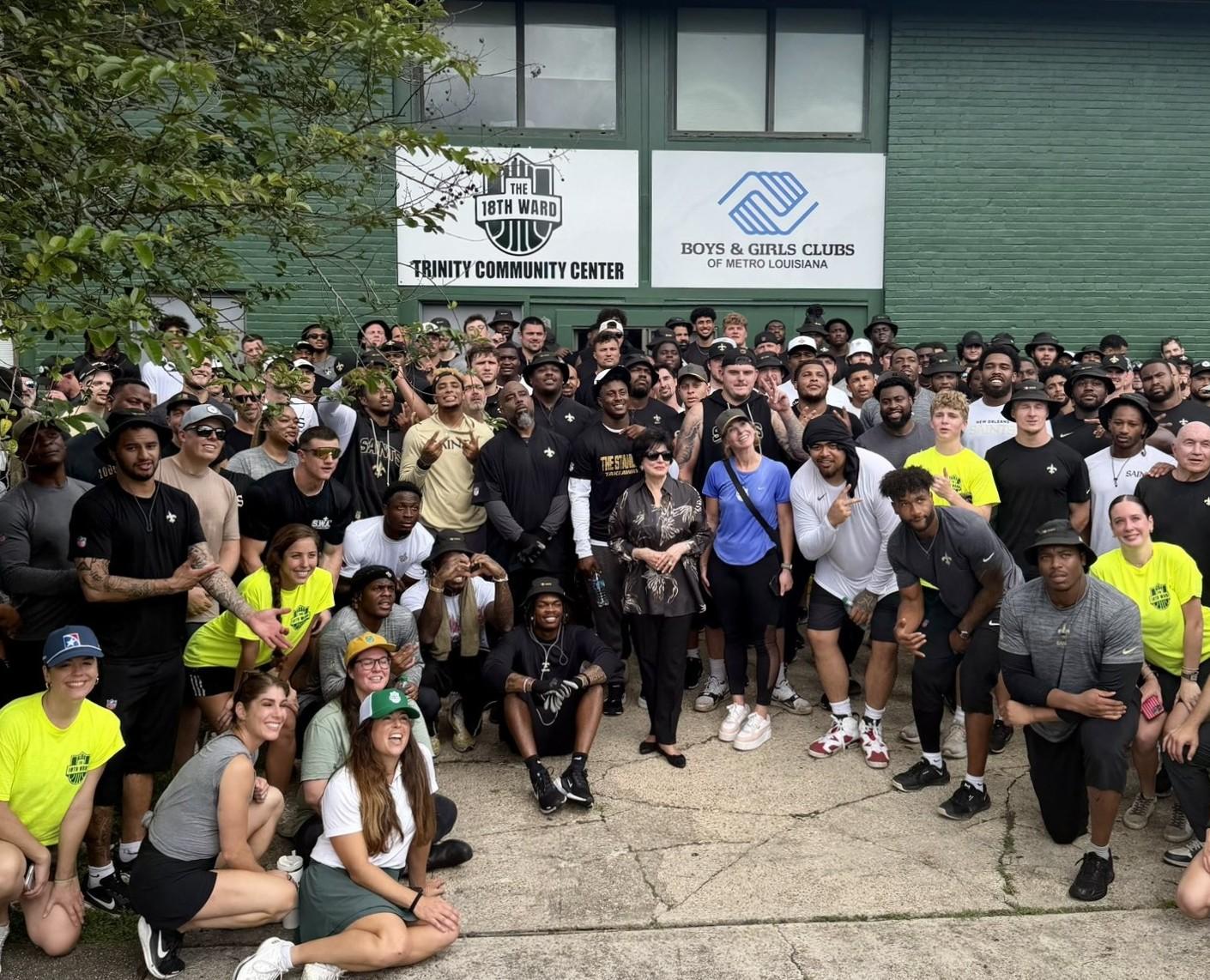 Saints team up with the 18th Ward to refurbish local community center