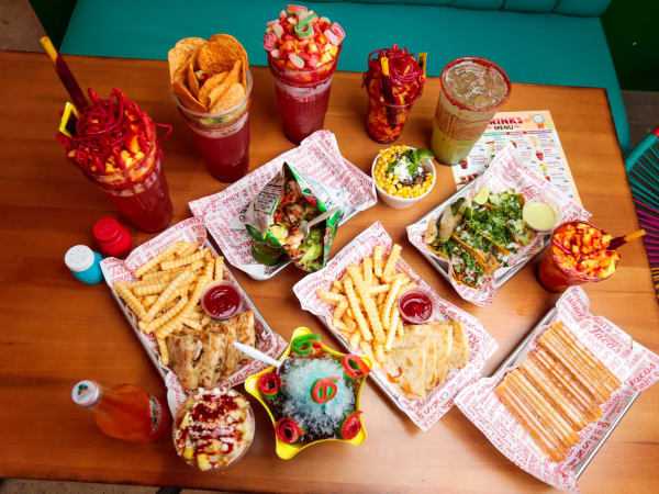 Vibrant Mexican food stand opens new restaurant near downtown