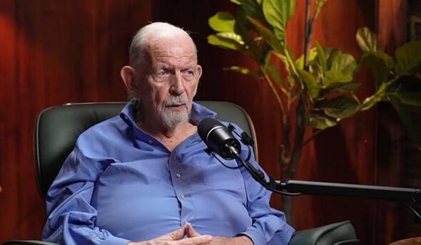 Ex-CIA 'psychic spy' exposes 'alien bases with UFO repair shops hidden ...