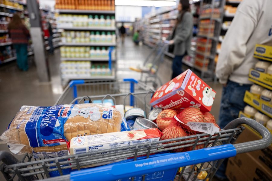 Most places have abolished grocery taxes, but these 9 states are still ...
