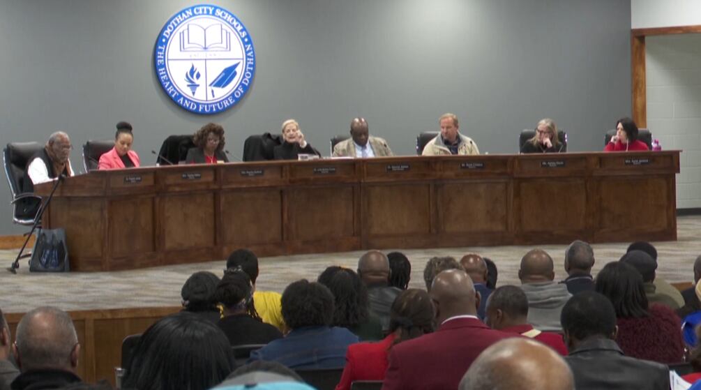 Two board members not on list of those cooperating in teacher sex ...