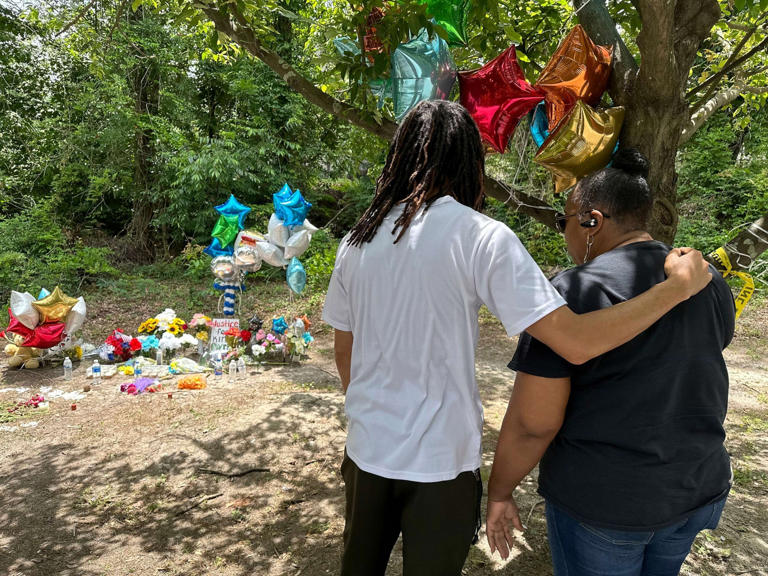 'We do not accept it': Family reacts to acquittal in fatal shooting of ...