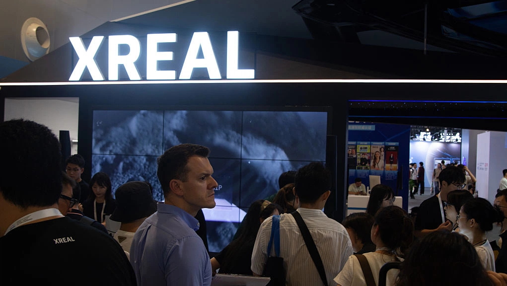 XREAL debuts $299 a01 AR glasses under new XBX brand