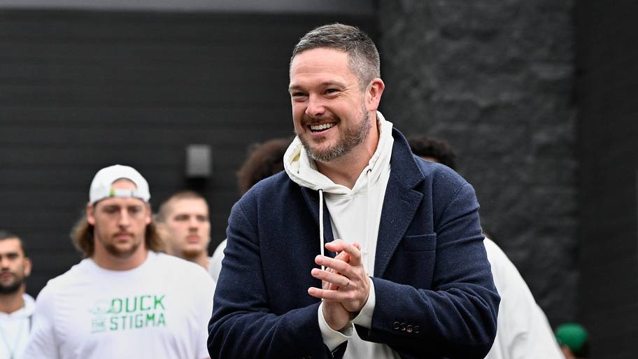 Oregon Ducks' indoor facility construction: Updated look