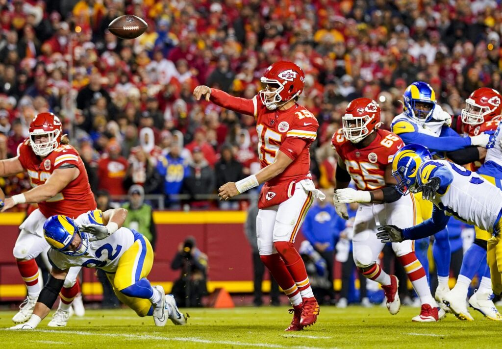 Patrick Mahomes’ run for major NFL award threatened by controversial QB