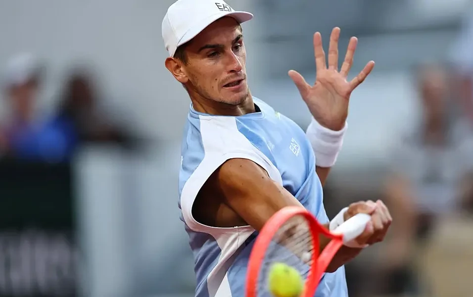 Arnaldi’s epic comeback sets all-Italian French Open quarterfinal