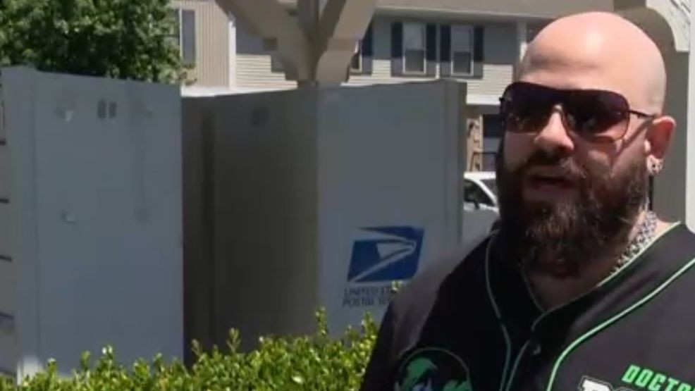 Dublin neighbor reports postal carrier throwing packages, waits for ...