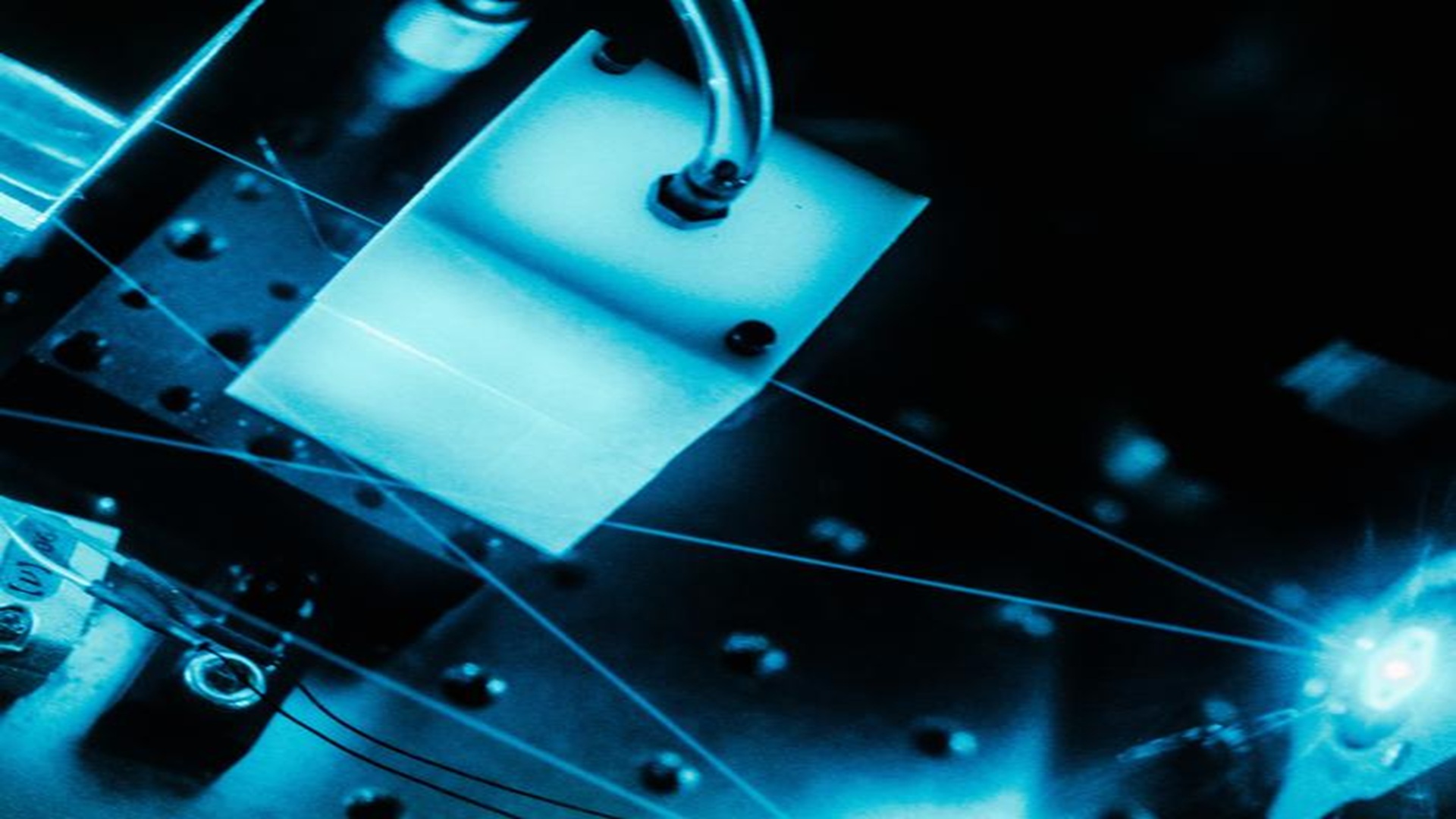 Laser-powered hydrogen experiment resolves long-running proton size mystery