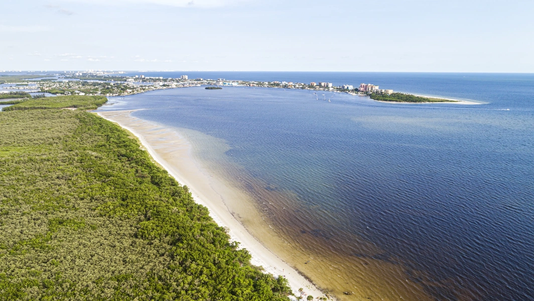 14 Florida waterfront towns for retirement