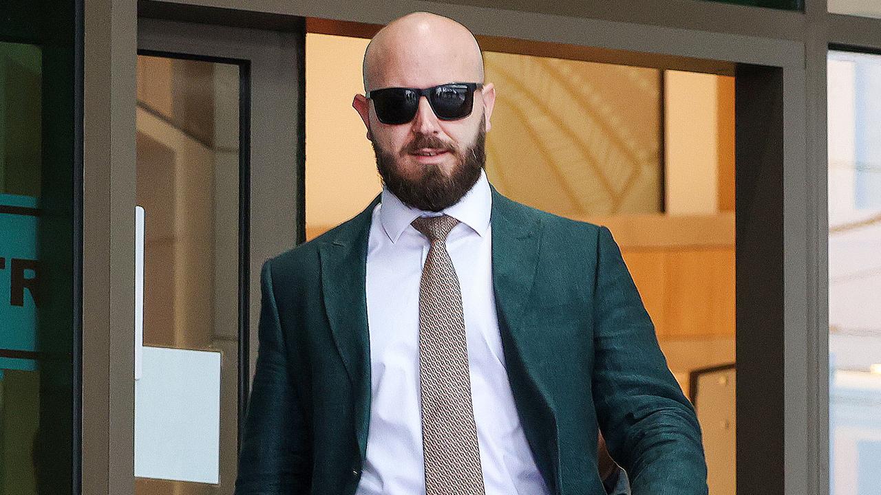 Umpire’s mate learns fate for Brownlow bets