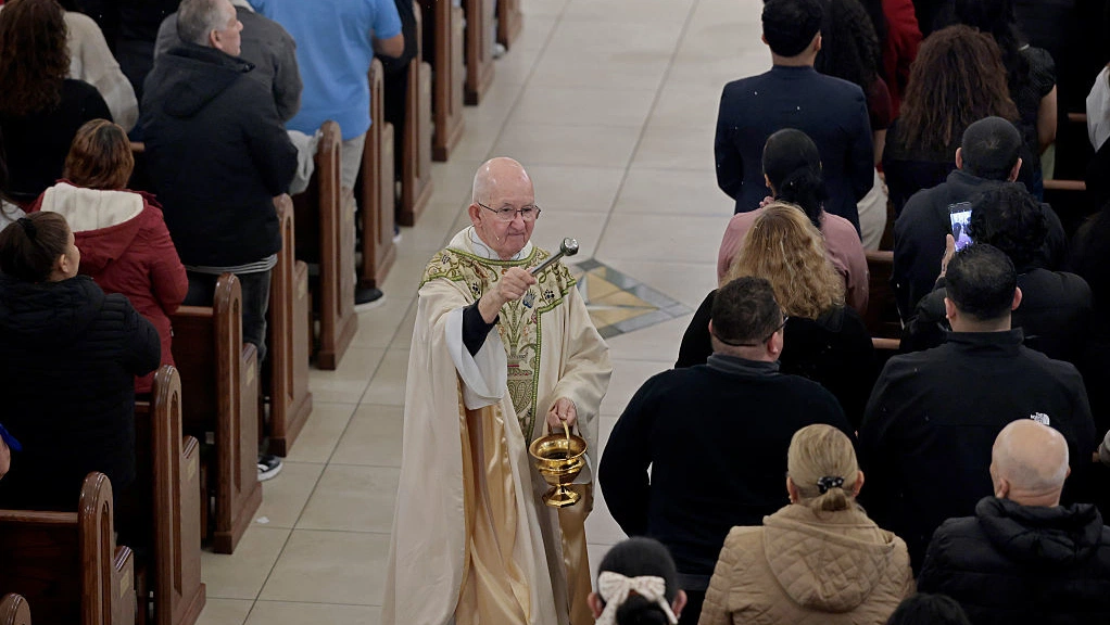 Evangelical Catholicism’s roots, beliefs, and modern expressions