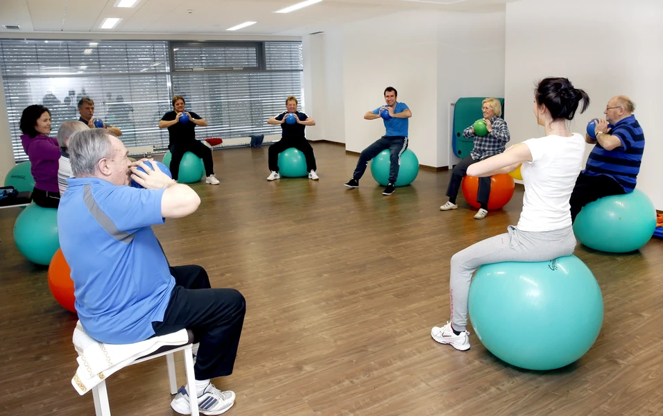 Balance training tips for everyday strength
