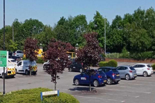 Hotel near M62 finally gets electric vehicle charging bays approved