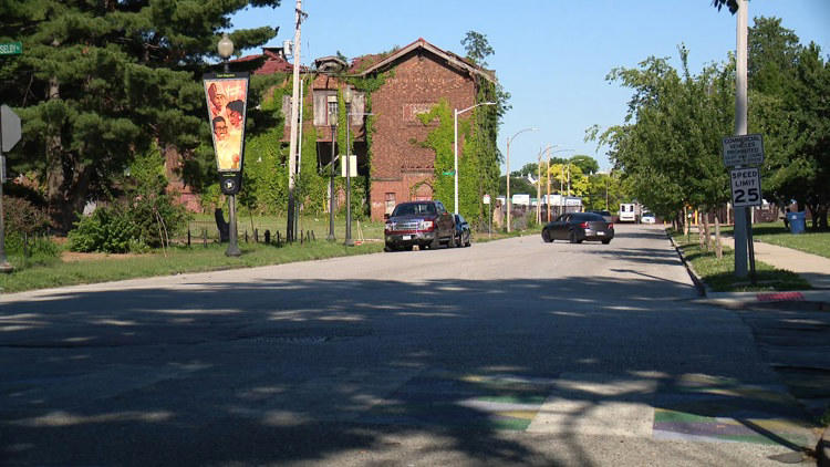 Residents demand action after deadly shootings rattle Carr Square ...