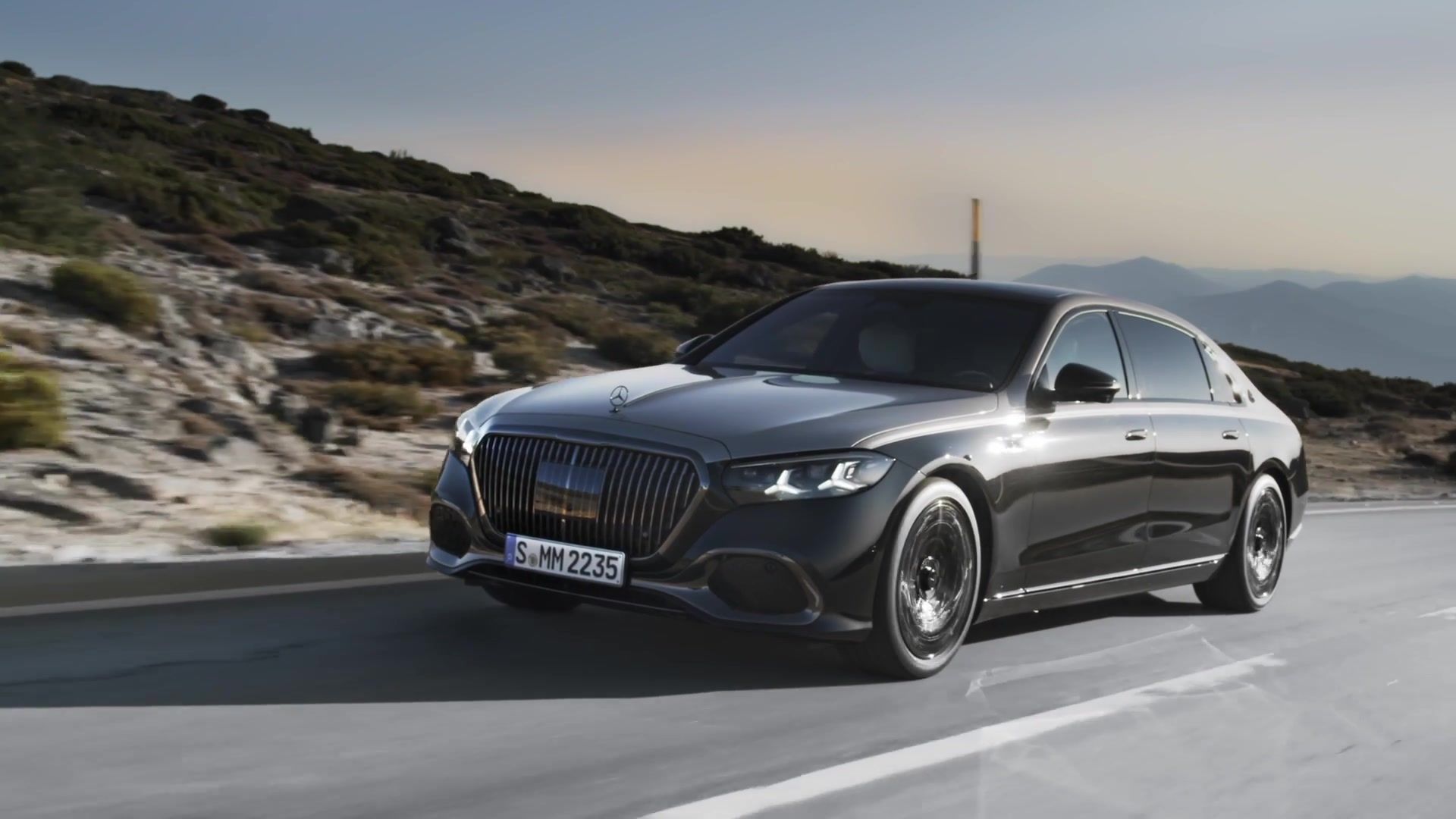 Die neue Mercedes-Maybach S-Klasse - die Essenz wahrer Klasse