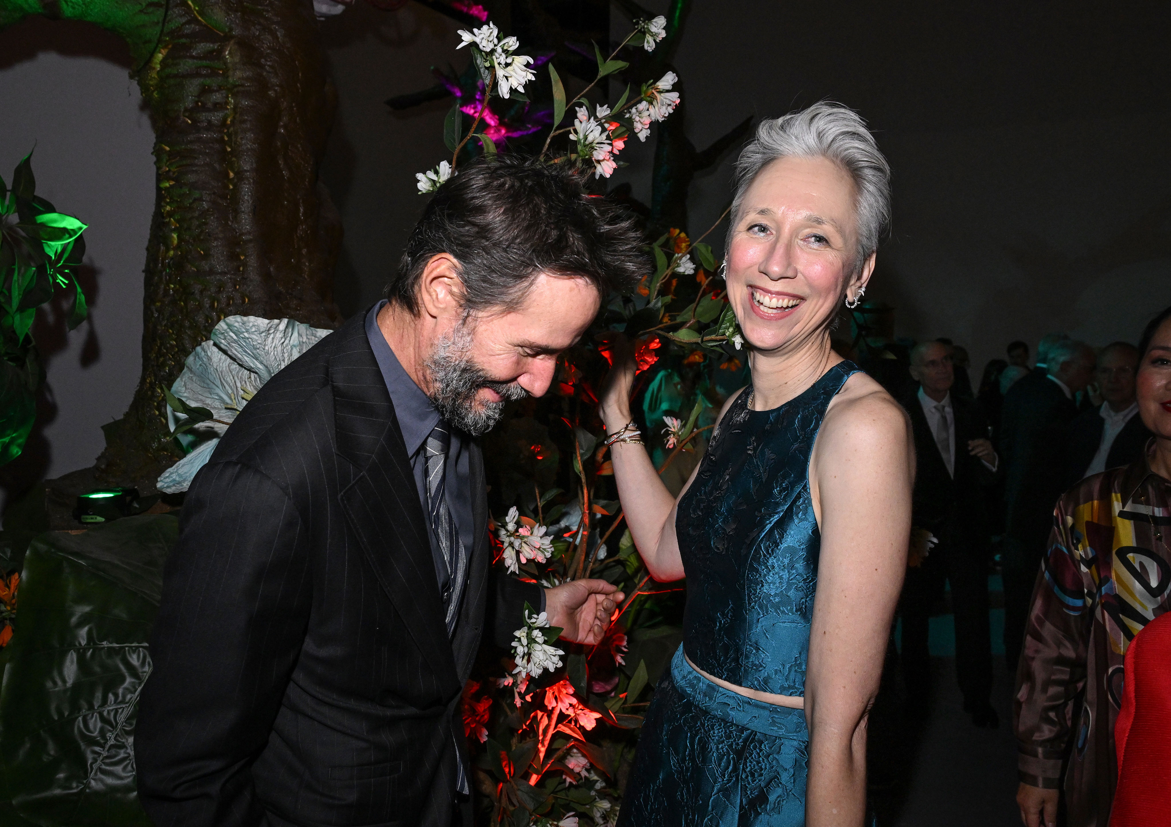 Keanu Reeves párja ennyire dögös volt a vörös szőnyegen: Alexandra ősz ...
