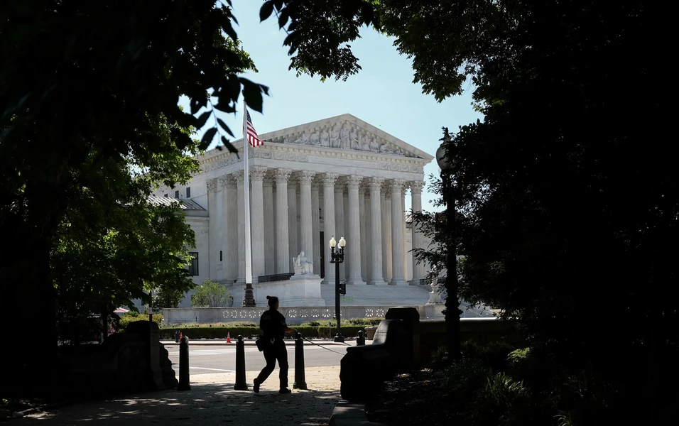 Supreme Court allows Alabama GOP map despite bias ruling