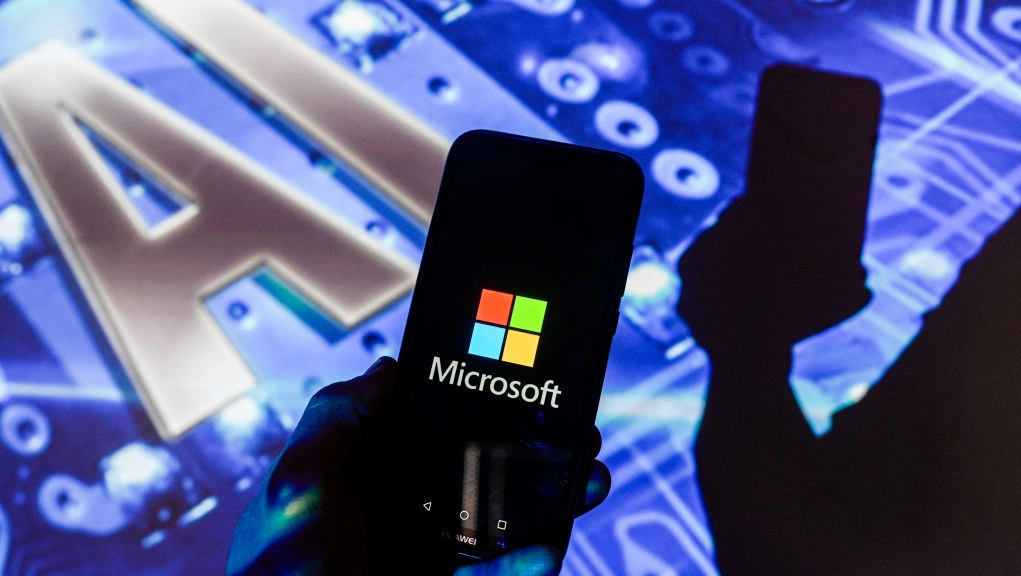 Microsoft's Project Solara enters enterprise AI device pilots