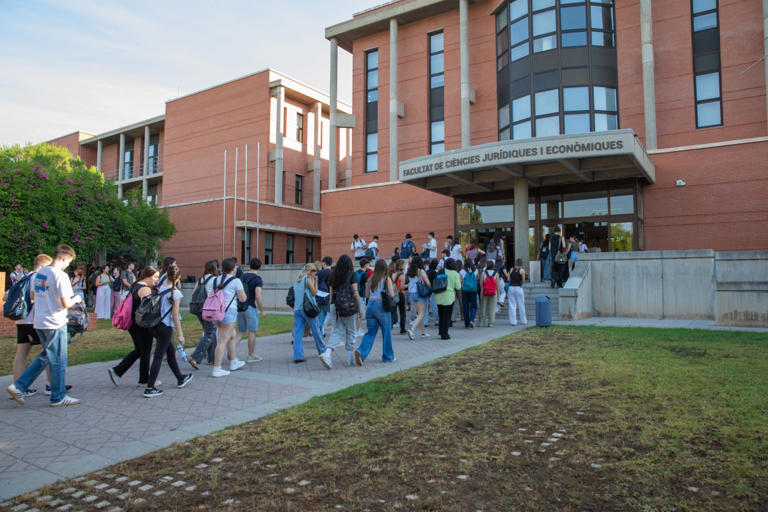 La UJI acoge a 2.975 estudiantes de la provincia para las pruebas de ...
