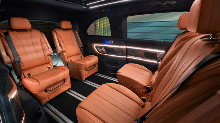 Mercedes VLE: A welcome return for the MPV, or an overhyped electric bus?
