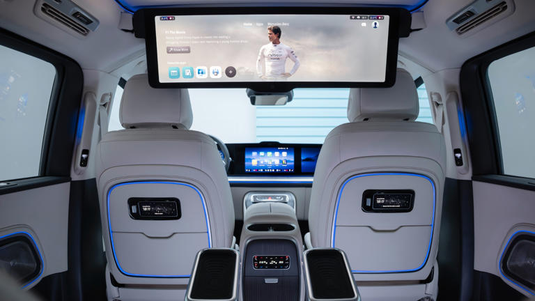 Mercedes VLE: A welcome return for the MPV, or an overhyped electric bus?