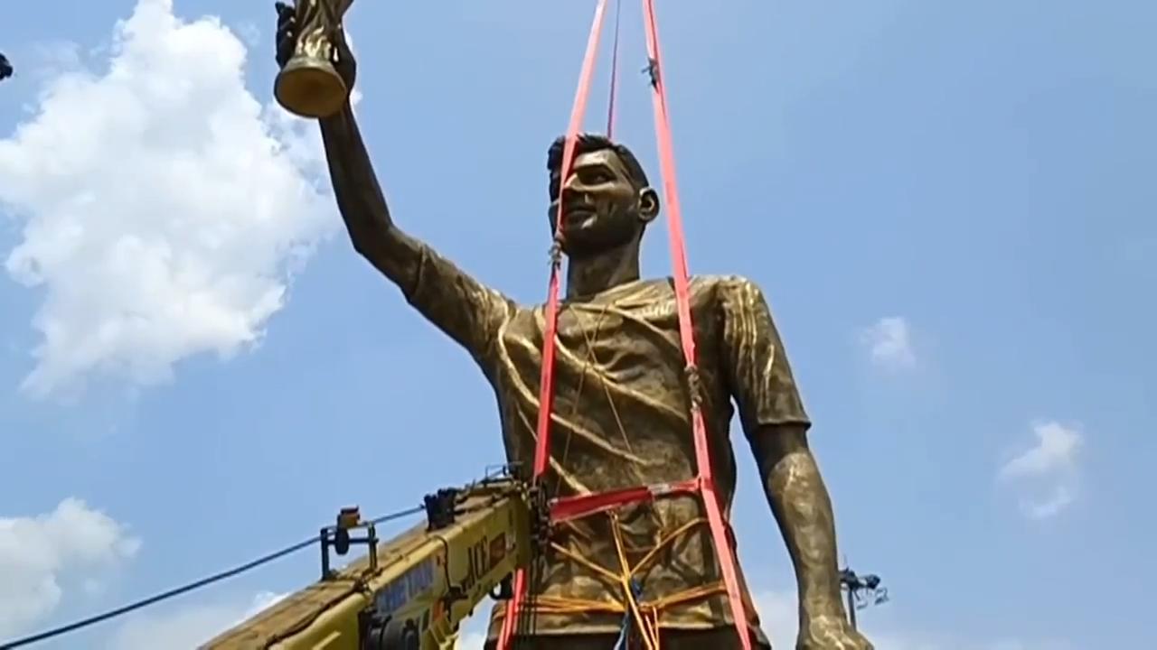 70-foot Lionel Messi statue removed in India