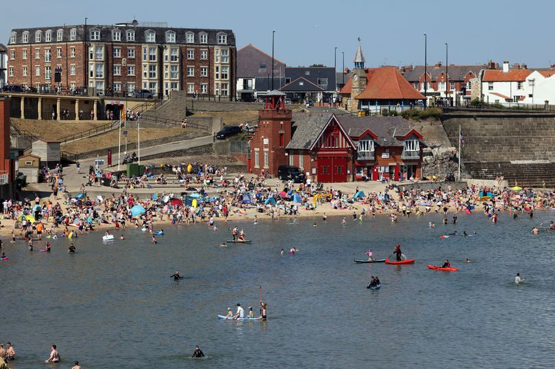 UK heatwave forecast as Met Office warn temperatures will 'spike' this ...