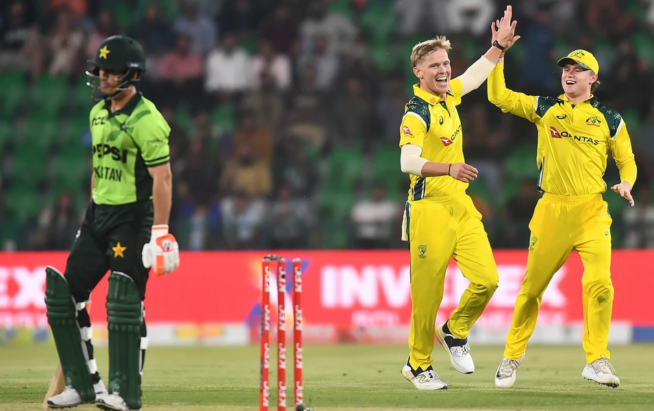 Ellis, Inglis and Green star as Australia level ODI series