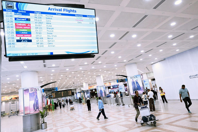Flights resume in Kuwait after temporary airport closure caused by ...
