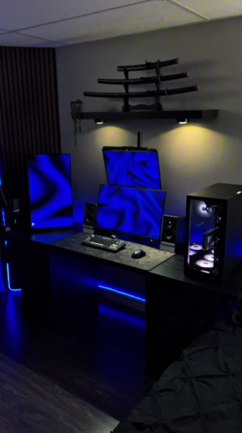 Perfect blue black PC setup