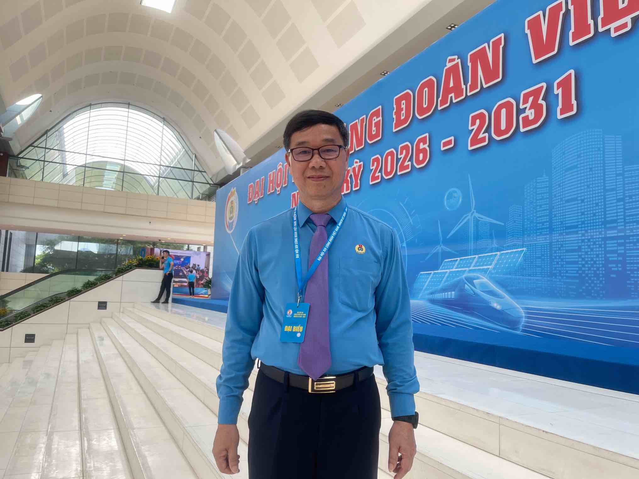 Tổ chức công đoàn tiếp tục đổi mới mạnh mẽ, thực chất hơn, gần đoàn ...