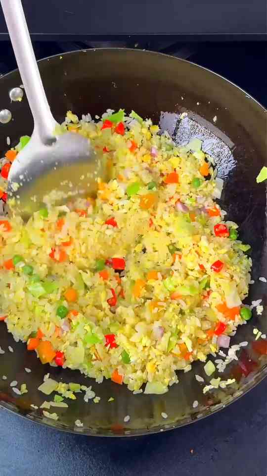 22 flavor-packed egg fried rice dishes to try