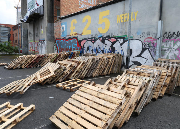 Housing Executive refutes residents' group claims about plan to ...