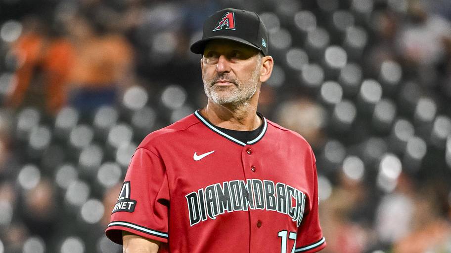 Torey Lovullo addresses controversial Geraldo Perdomo bunt vs Dodgers