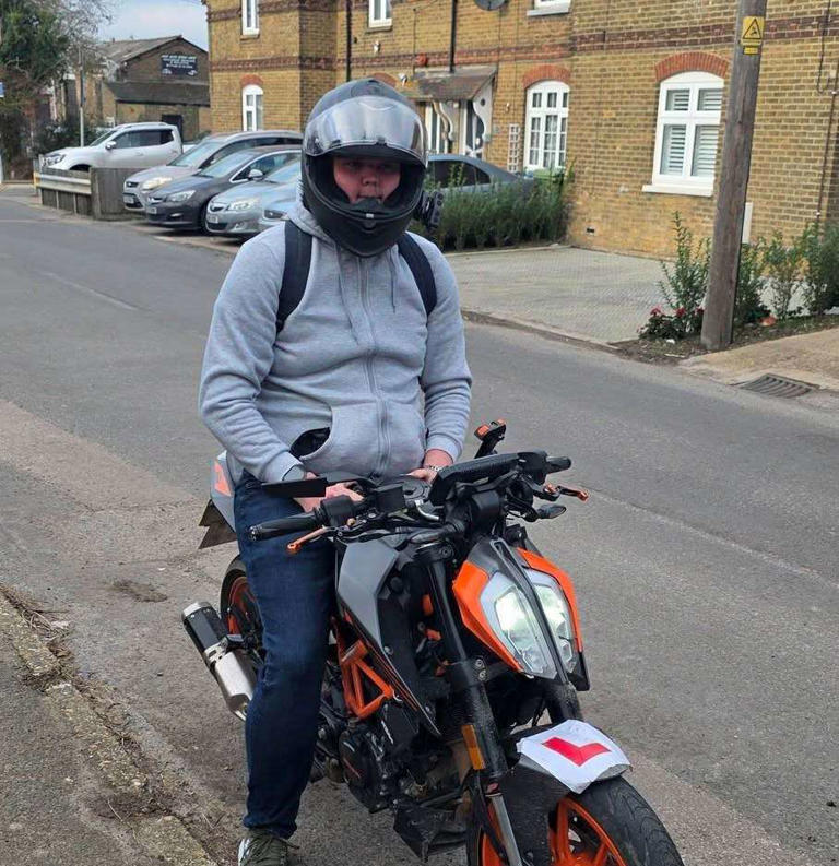 Sittingbourne mums call for speed reduction on Lower Road, between ...