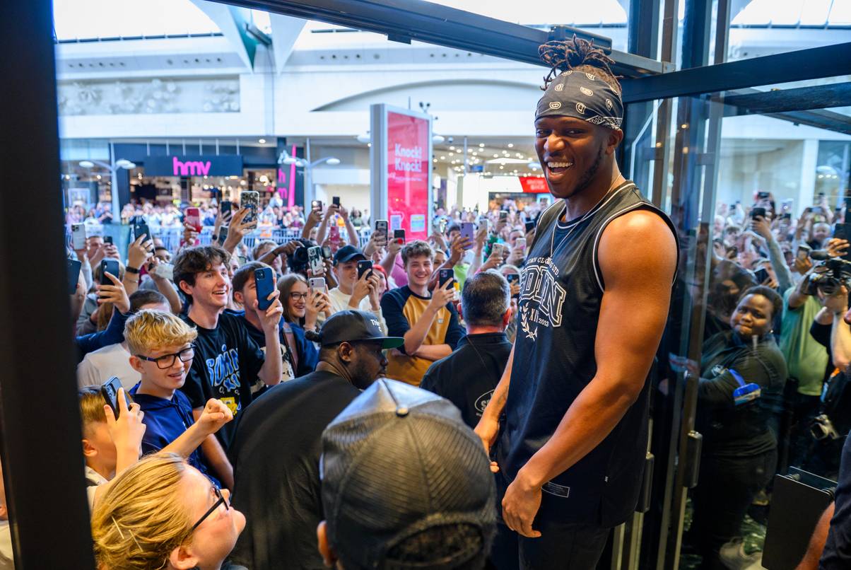 KSI had monthly YouTube earnings leaked before quitting Sidemen