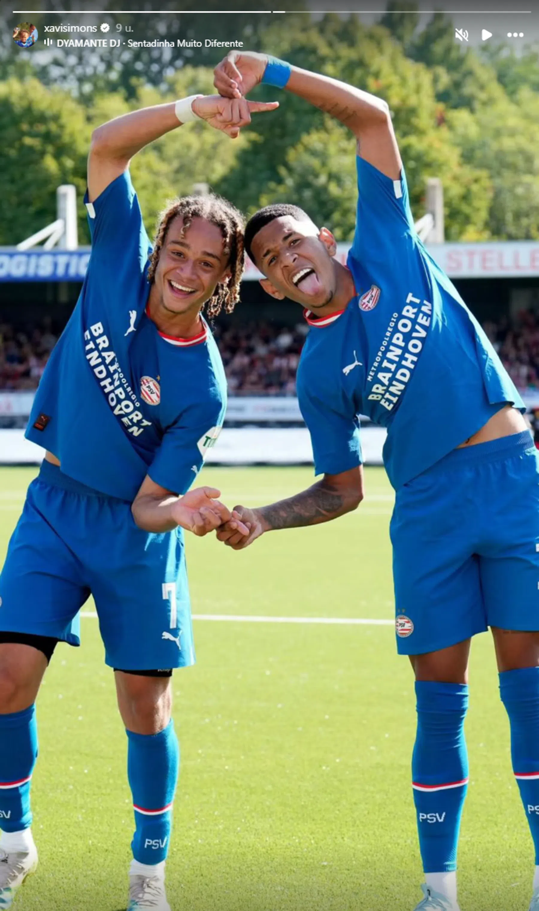 Buitenspel: Xavi Simons voedt Spurs-geruchten met post op sociale media