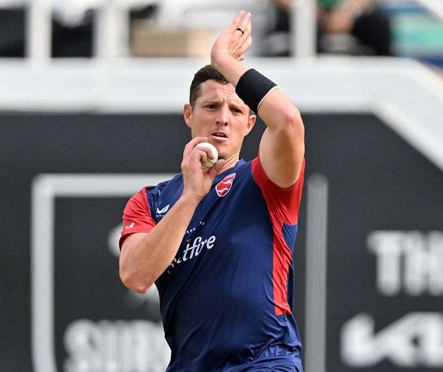 Kent Spitfires coach Adam Hollioake says squad can get even better ...