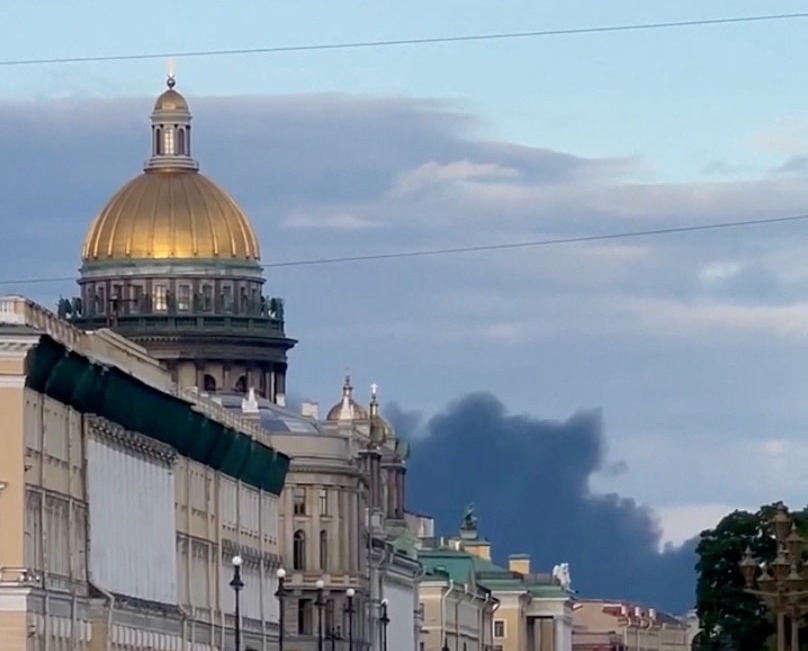 Ucrania responde al ataque masivo ruso con 350 drones sobre Moscú ...