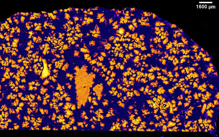 Another planet in our early solar system? First evidence of Moon-sized ...