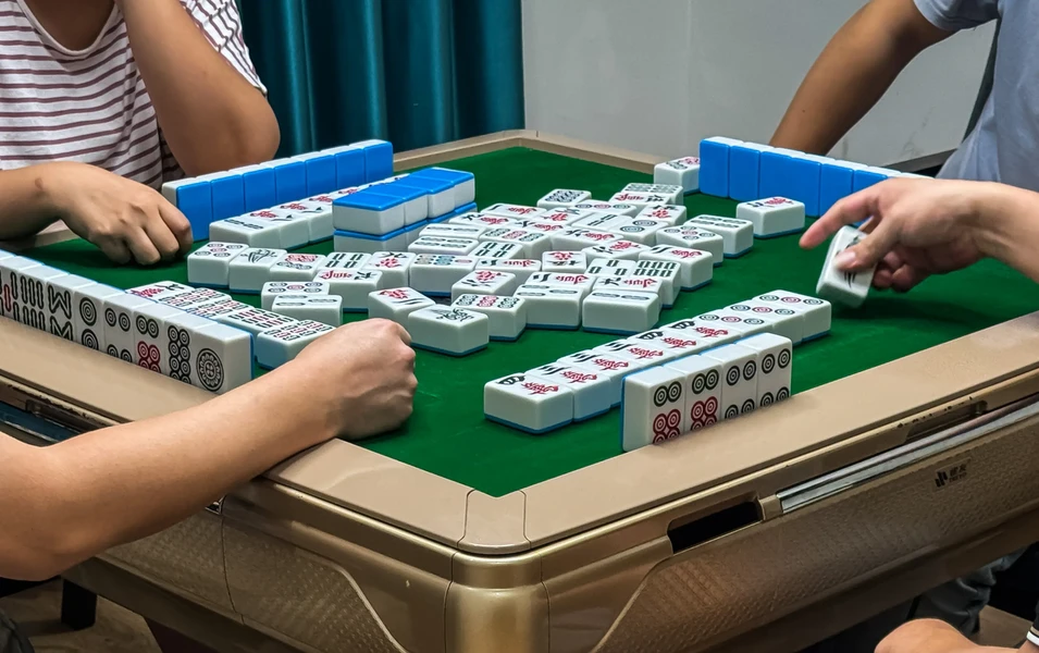 Mahjong gains attention as brain-boosting tool for seniors