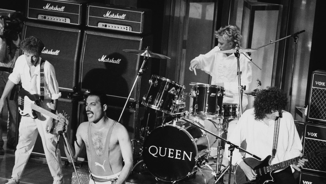 13 bands where every member shines