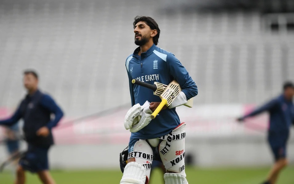 Bashir returns as England weigh Baker debut at Lord’s