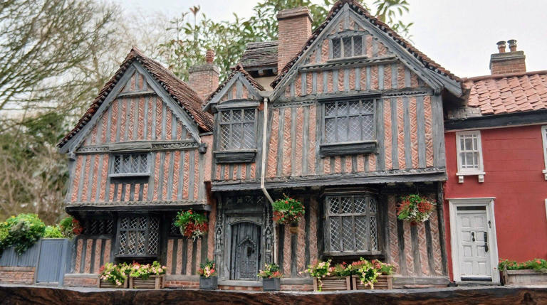 'I spent 900 hours recreating the Crooked House'